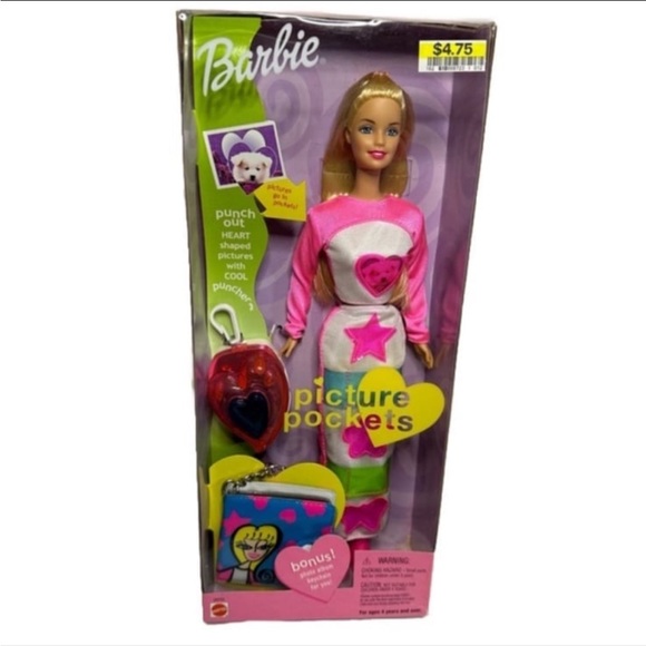 Barbie | Toys | Vintage Y2k Picture Pockets Barbie Doll Outfit And ...